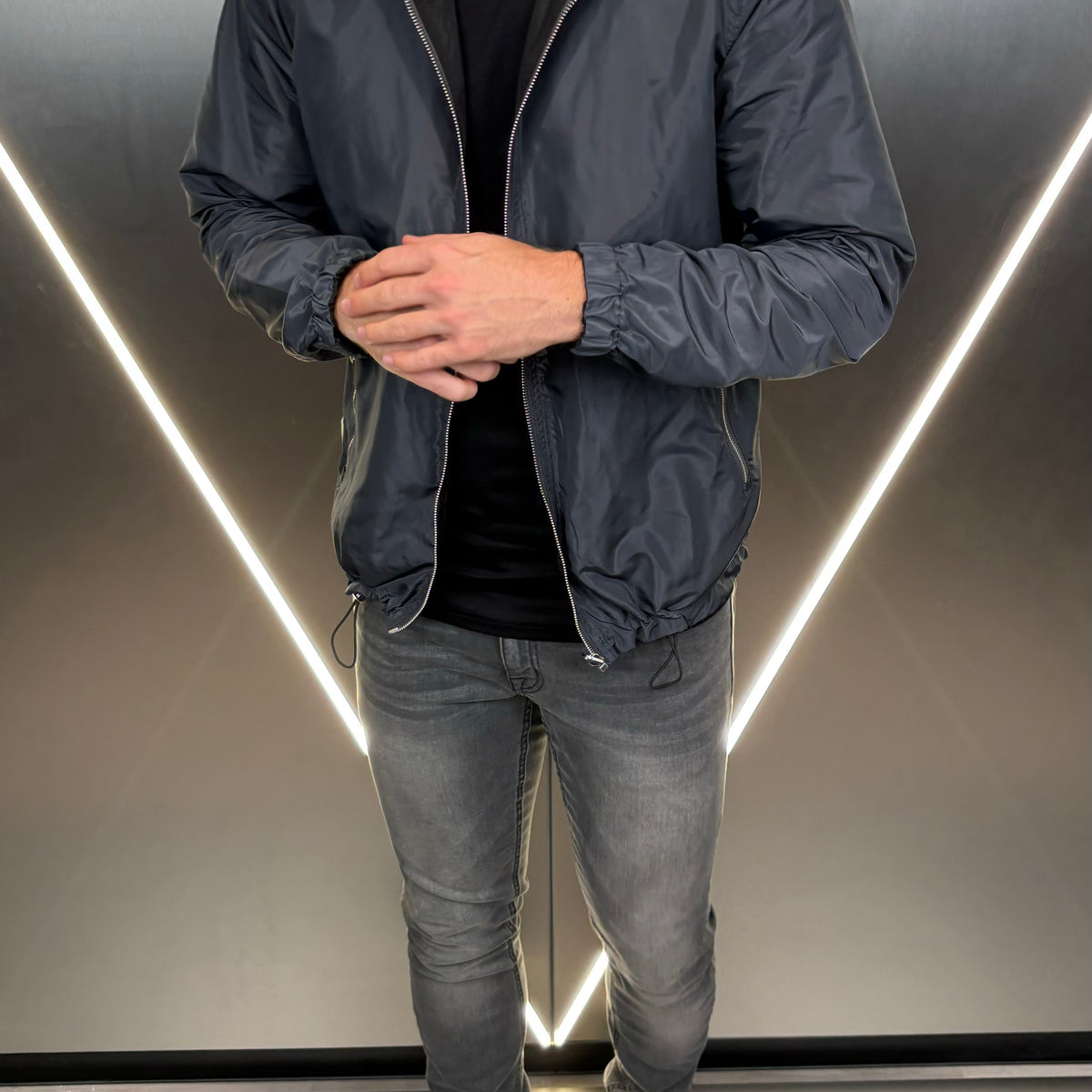 Graphite-Black Reverse Tech Jacket – Vincentius