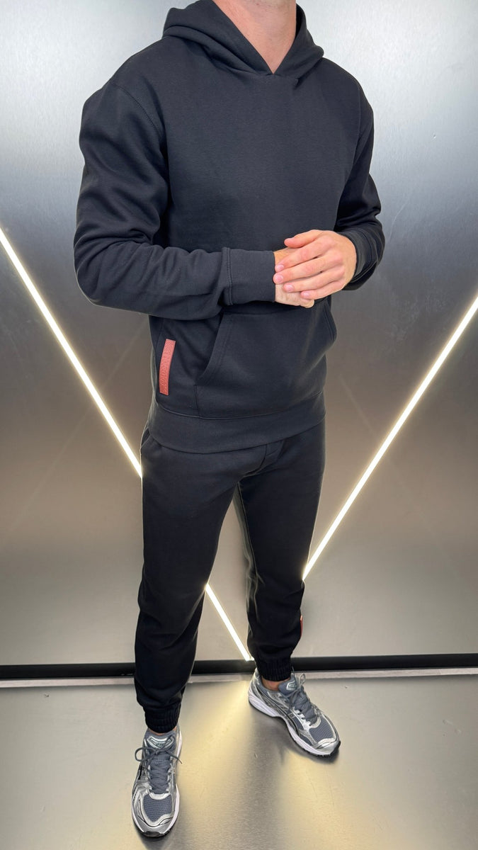 Silicone Badge Every Day Tracksuit - Black/Red – Vincentius